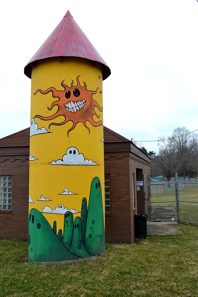Abandoned Theme Park: Mother Goose Land – Unicorn Hideout